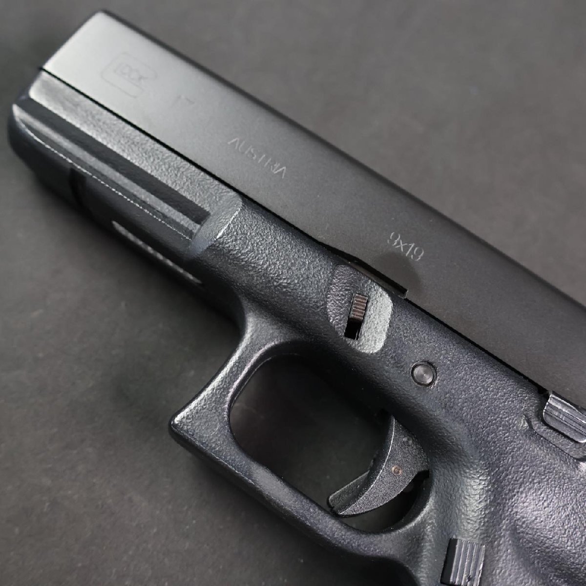 Yahoo!オークション - KSC G17 ガスガン #S-19762