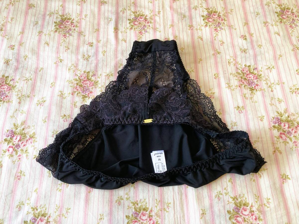 Yahoo!オークション - (^^ tutu anna ショーツ M