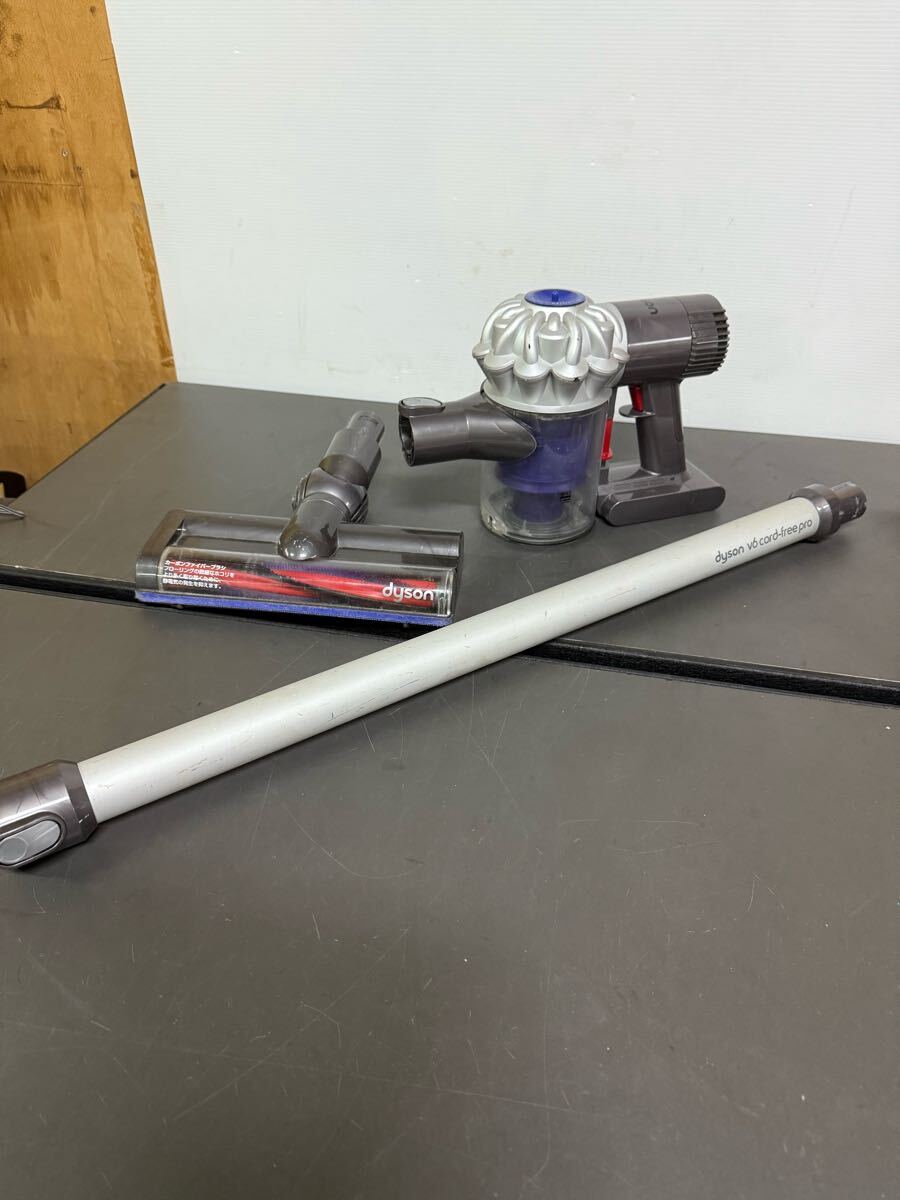 Yahoo!オークション - Dyson DC62 V6 コードレスクリーナー ダイソン ...