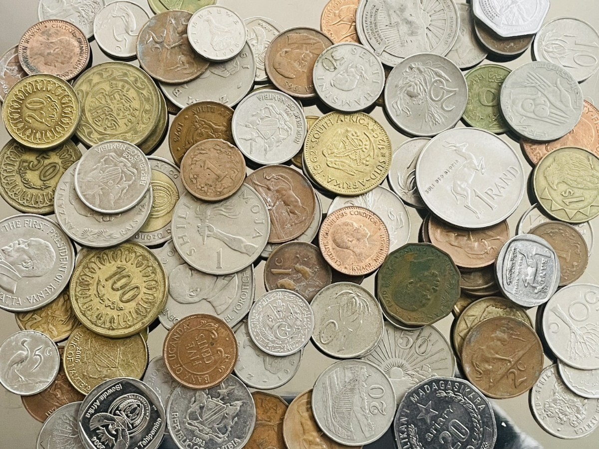 Yahoo!オークション - 1円スタート 外国コイン 古銭まとめ 約420g エジ...