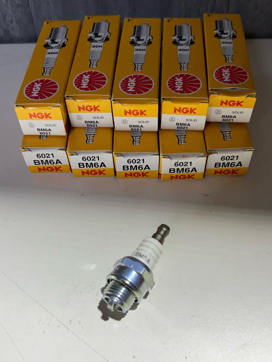 Yahoo!オークション - y050804a 【複数在庫あり】 NGK BM6A 6021 一体...