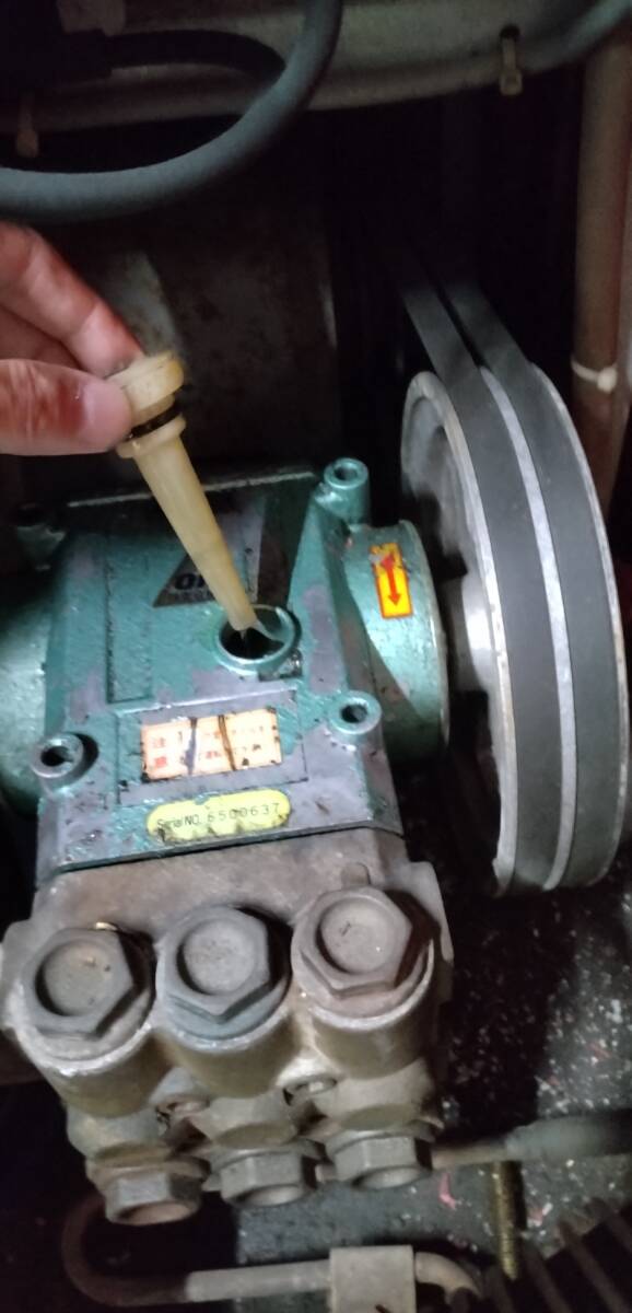 Yahoo!オークション - 岡常歯車 温水 高圧洗浄機 MR30-2 ジャンク品