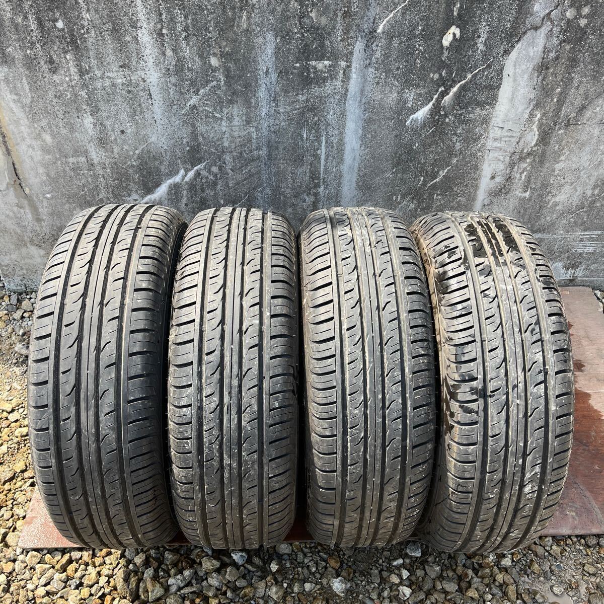 Yahoo!オークション - 【58】265/70R17 2022年製 グラントレックPT3 ダ...