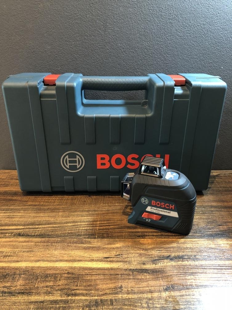 Yahoo!オークション - 024 おすすめ品 BOSCH レーザー墨出し器 GLL3-80...