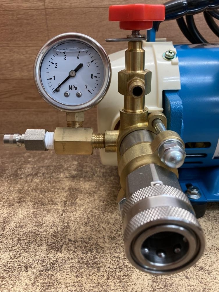 Yahoo!オークション - 002 未使用品 共和 KYOWA エアコン洗浄機 KYC-20...