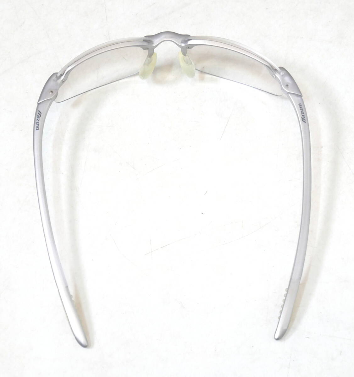 Yahoo!オークション - (R705-H106) MIZUNO ミズノ シルバー系 デザイ...