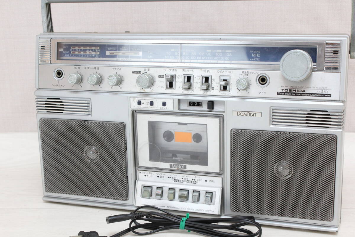 Yahoo!オークション - sa / 東芝 BomBEAT ラジカセ RT-S80 昭和レトロ ...