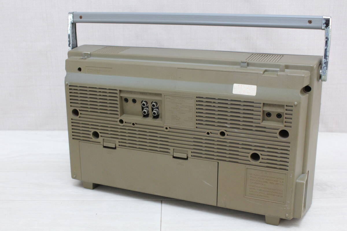 Yahoo!オークション - sa / 東芝 BomBEAT ラジカセ RT-S80 昭和レトロ ...