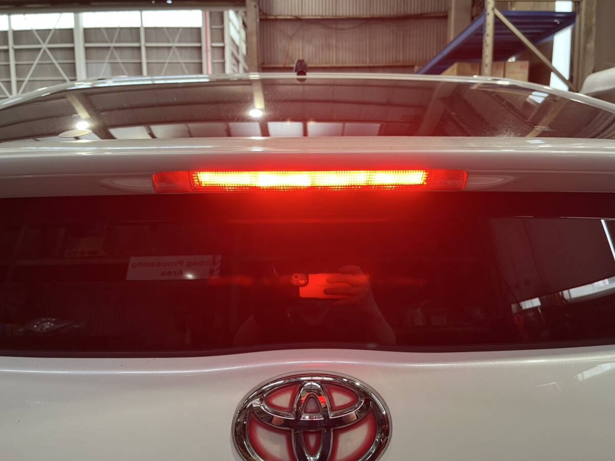 Yahoo!オークション - D04 トヨタ プリウス ZVW30 純正OPリアスポイラ...