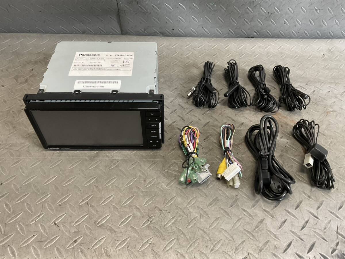 Yahoo!オークション - D35 ナビ パナソニック CN-RA05WD CD/DVD/SD/TV(...