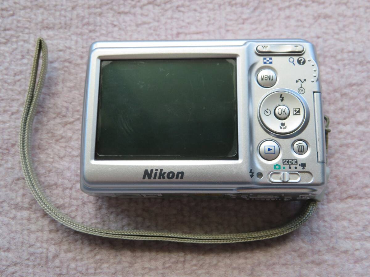 Yahoo!オークション - Nikon COOLPIX L12 動作品 単3電池使用