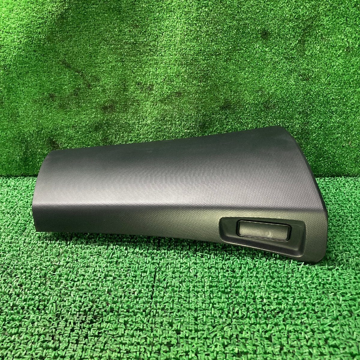 Yahoo!オークション - アウトランダー CW5W G 助手席 上部 小物入れ ...