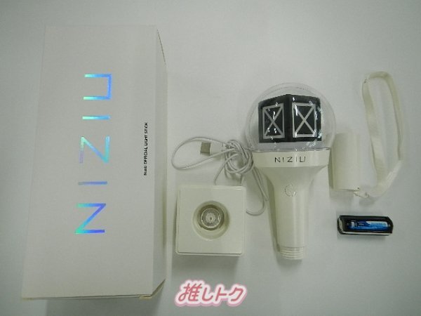 Yahoo!オークション - NiziU ペンライト NiziU OFFICIAL LIGHT STICK