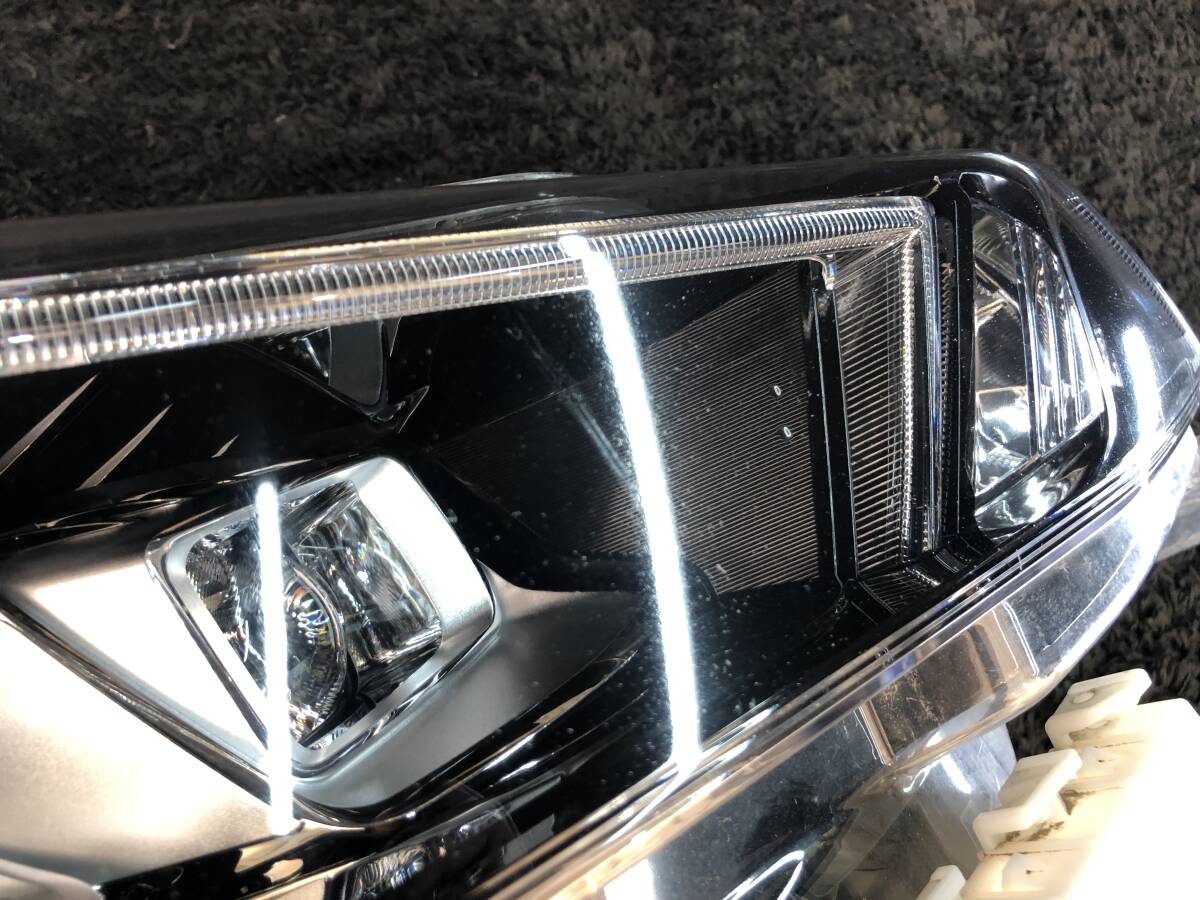 Yahoo!オークション - リーフ 右ヘッドランプ 右ヘッドライト ZE1 ICHI...