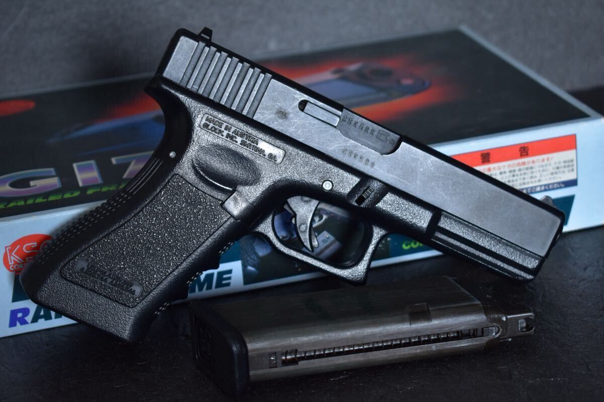 Yahoo!オークション - KSC グロック17 G17 リアル刻印 ガスブローバッ...