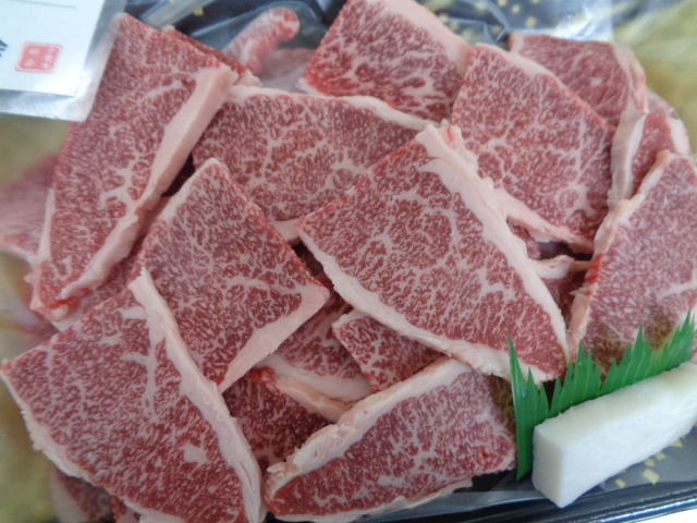 Yahoo!オークション - 千葉牛A5牝 超特友バラのカルビ切り落とし 3k...