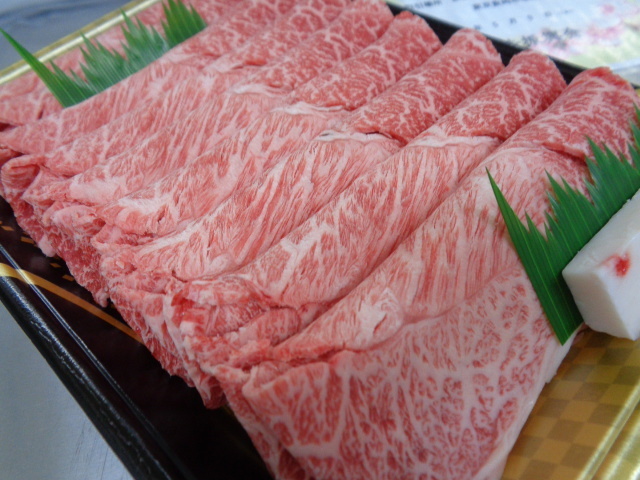 Yahoo!オークション - 姫神牛A5牝 超特肩肉（3種） 1 6kg （65）