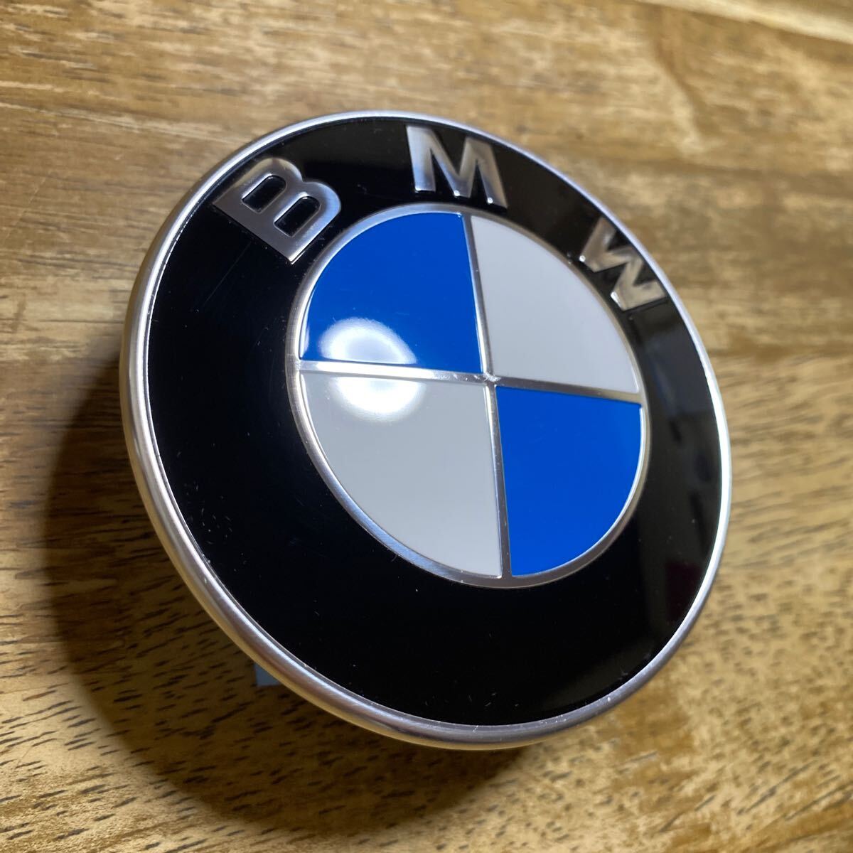 Yahoo!オークション - BMWフロントバンパー エンブレム82mm