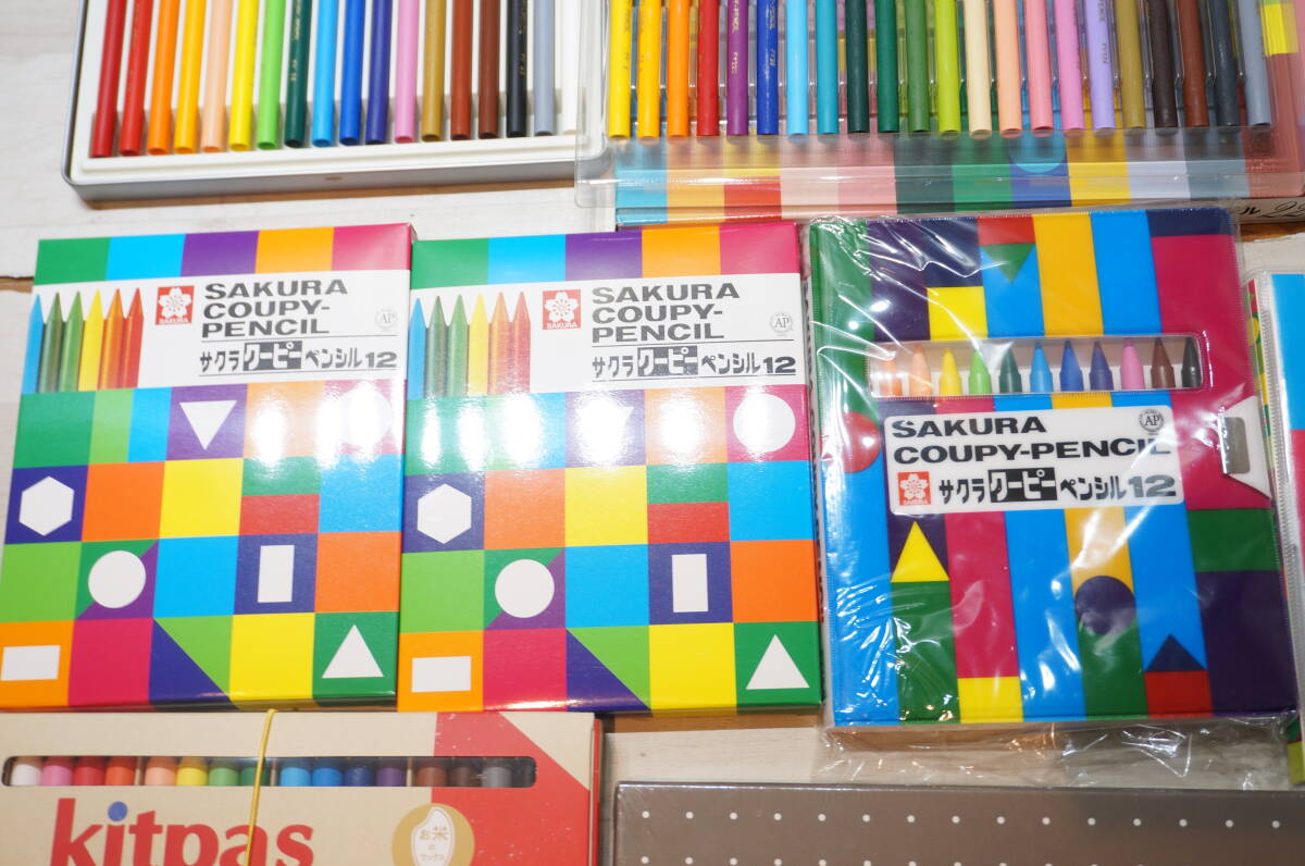 Yahoo!オークション - 【N33-1.O】大量 約23点 まとめ売り 色鉛筆/クー...