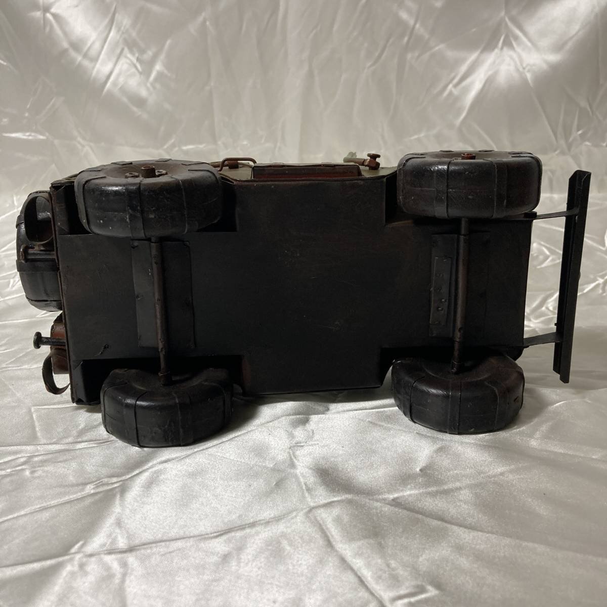 Yahoo!オークション - SK Jeep 軍用車 ミリタリー ミニカー 緑 グリー...