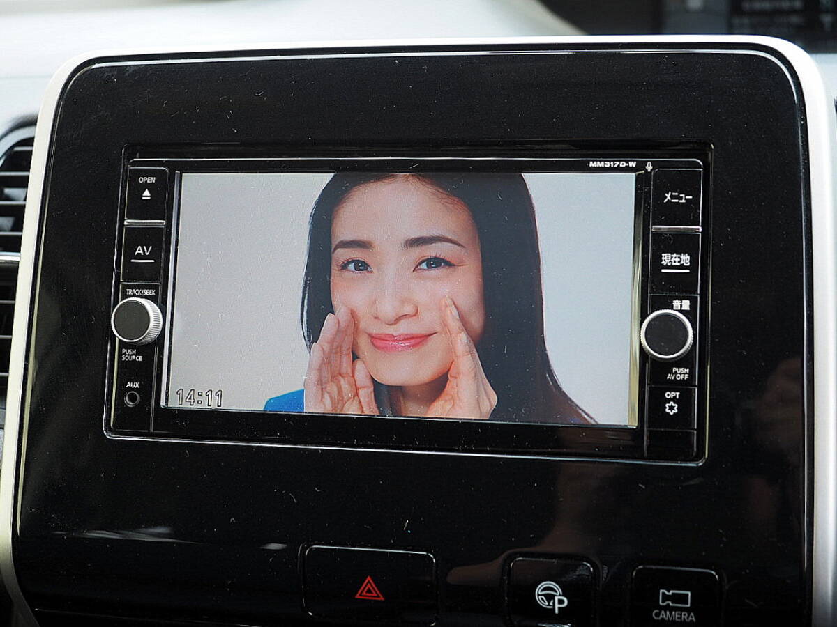 Yahoo!オークション - 車検8年9月 29年 セレナHV エマブレ LDW 踏み違...