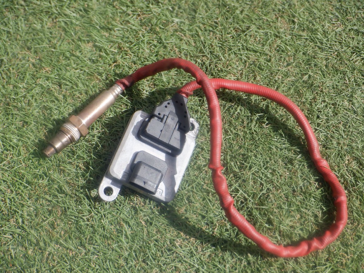 ベンツ純正 窒素酸化物センサー NOXセンサー A0009056204 166 MLクラス R172 SLKクラス W251 Rクラス W205 Cクラス W213 Eクラス(マフラー本体 ...