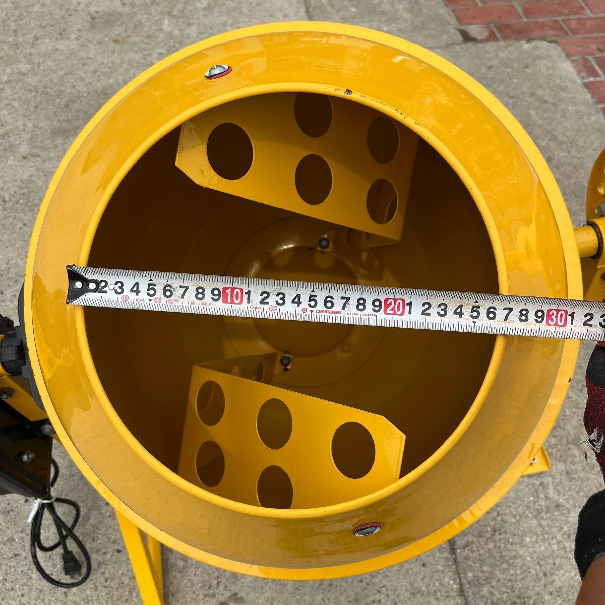 Yahoo!オークション - 兵庫 アルミス コンクリートミキサー AMZ-30Y 営...