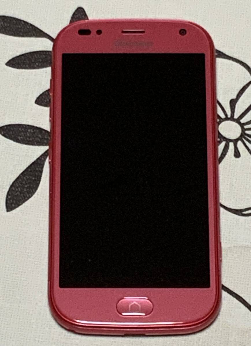 Yahoo!オークション - 完動品 docomo F-42A らくらくスマートフォン レ...