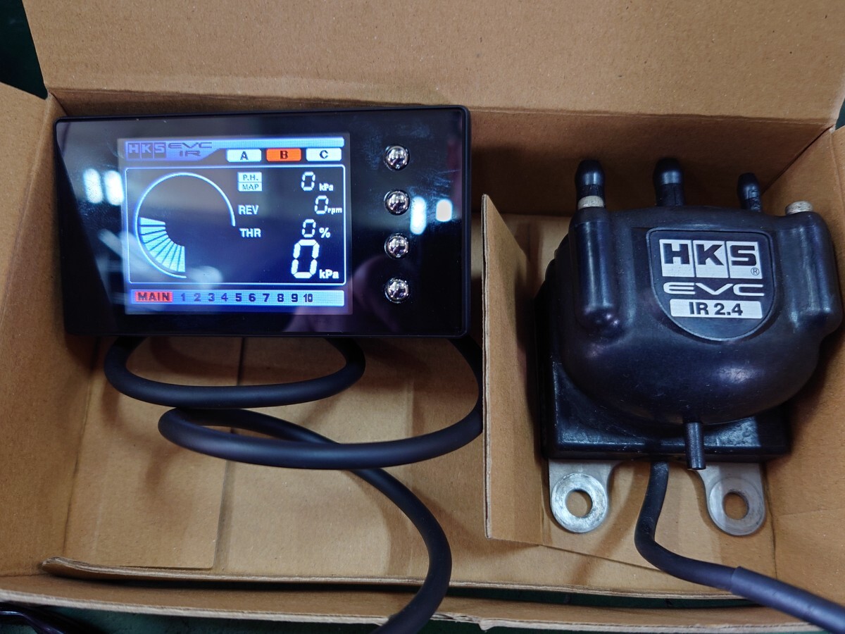 Yahoo!オークション - HKS EVC6 IR2.4 ブーストコントローラー 通電確...