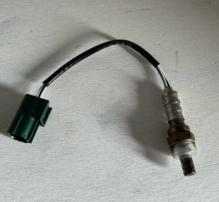 Yahoo!オークション - ニッサン UA-BZ11 キューブ O2センサー OZA544-N...