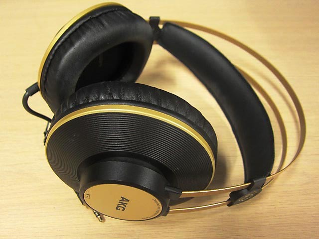 Yahoo!オークション - AKG 有線 ヘッドホン ヘッドフォン K92 【N】