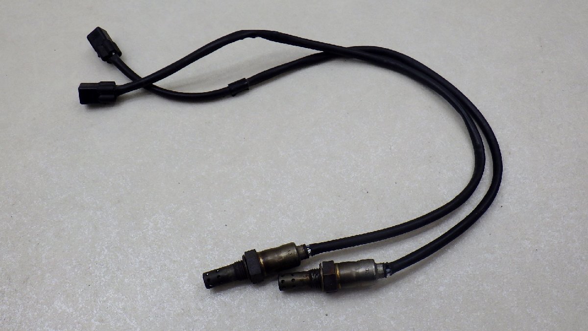 Yahoo!オークション - A036 スクランブラー900 O2センサー トライア...