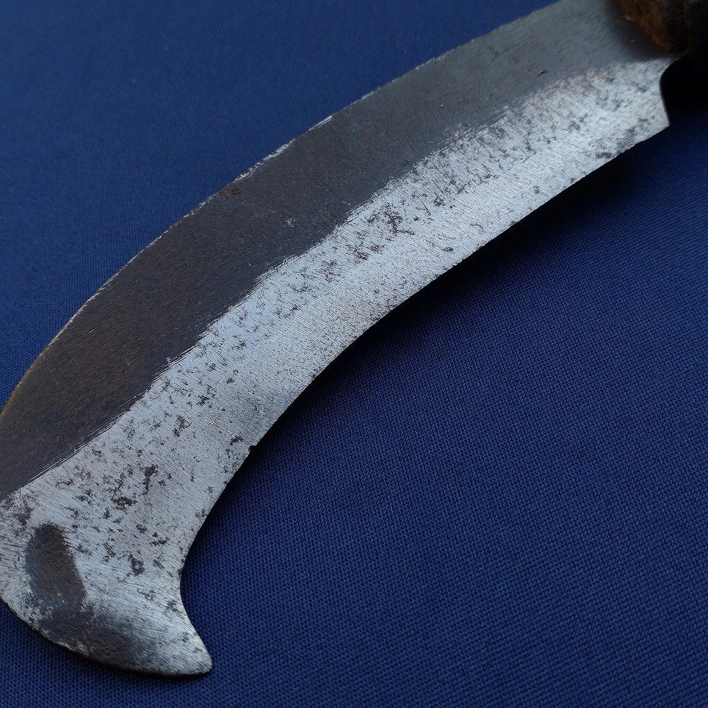 Yahoo!オークション - 鉈鎌 登鎌 刃長約150㎜ 全長約515㎜ 重量約490g ...