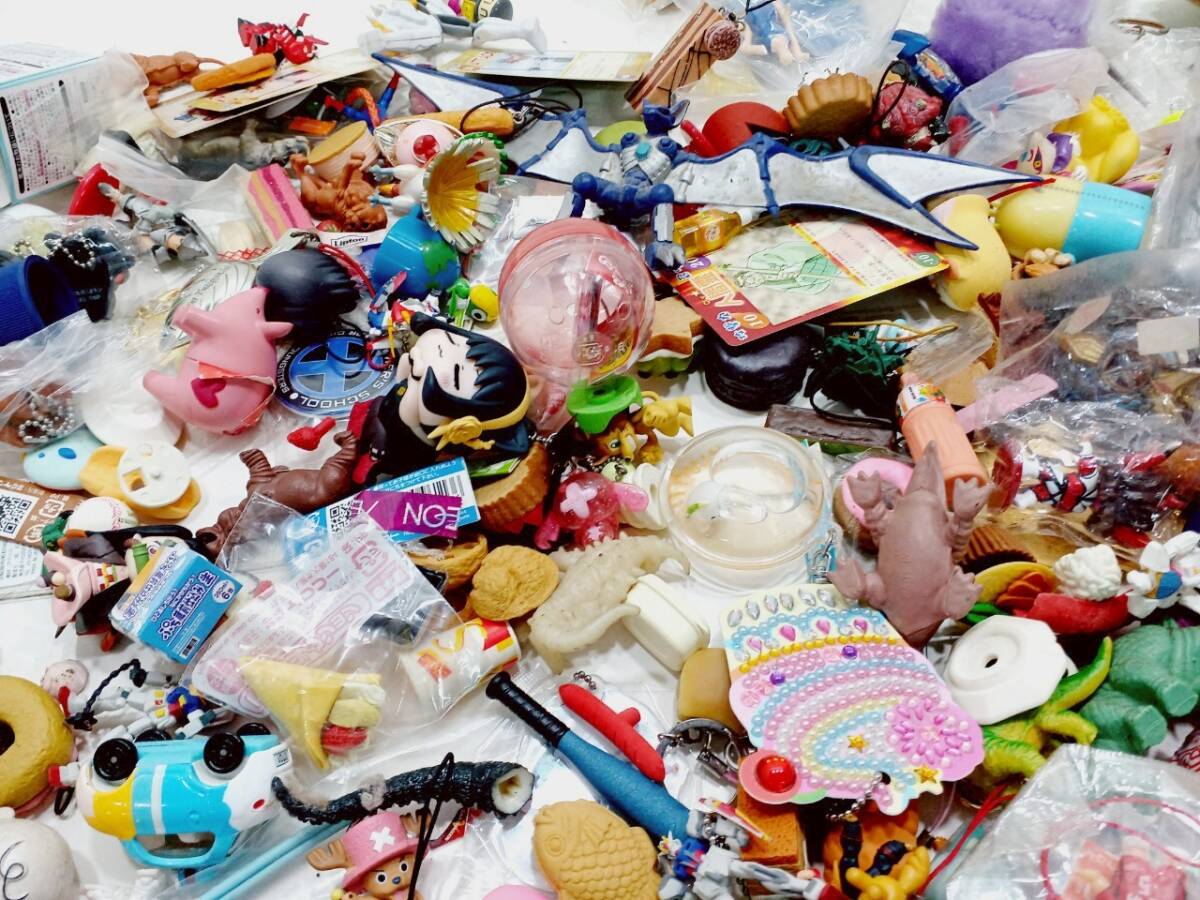 Yahoo!オークション - P227 1円～ キーホルダー ストラップ おもちゃ ...