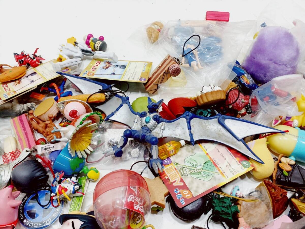 Yahoo!オークション - P227 1円～ キーホルダー ストラップ おもちゃ ...