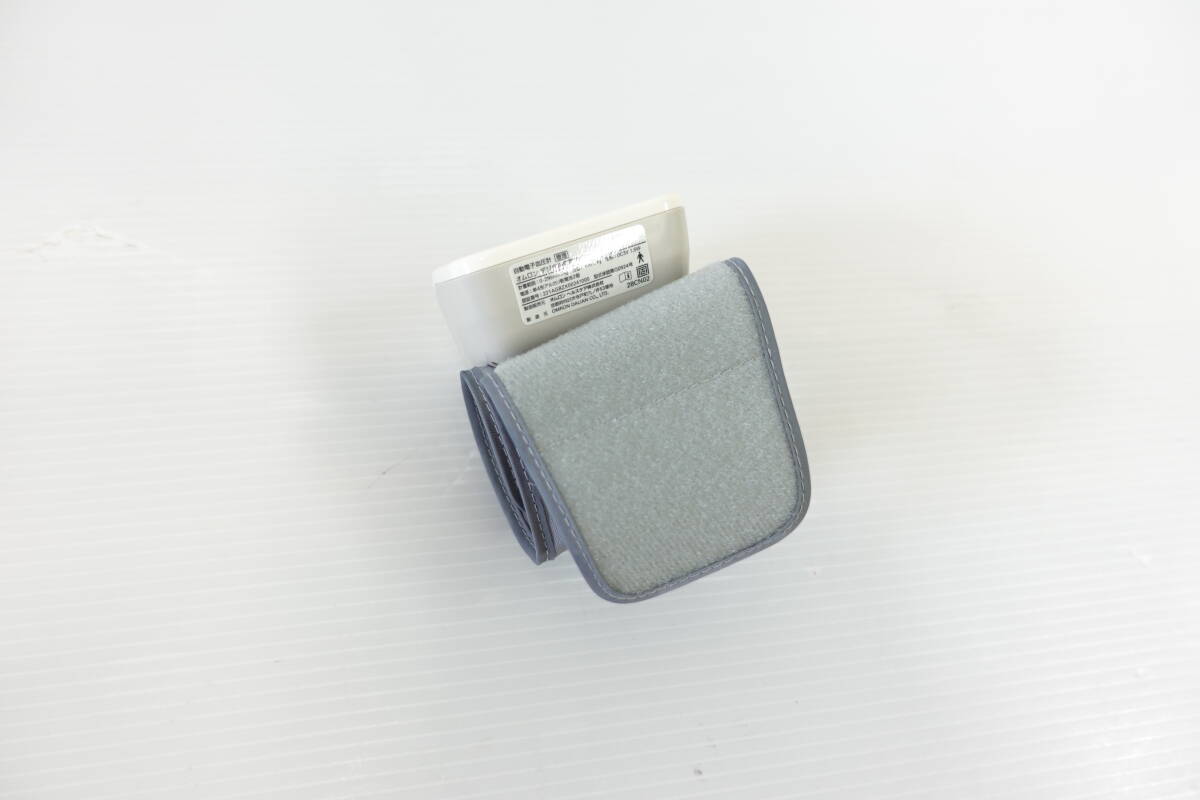 Yahoo!オークション - OMRON HEM-6111 血圧