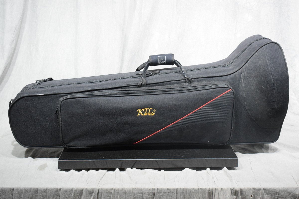 Yahoo!オークション - 【C】Vincent Bach Stradivarius Model 50B バス...