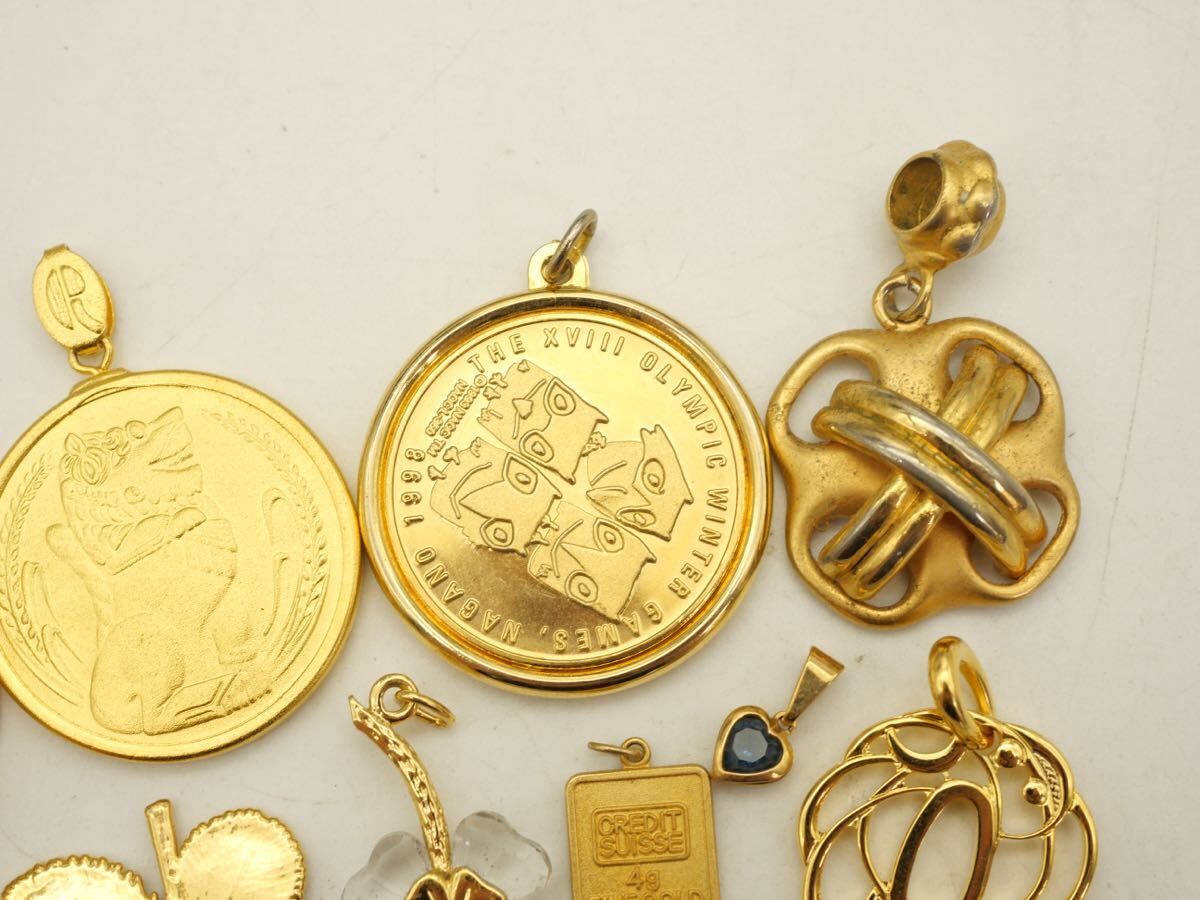 Yahoo!オークション - 【D64】ゴールドカラー ペンダントトップ ネック...