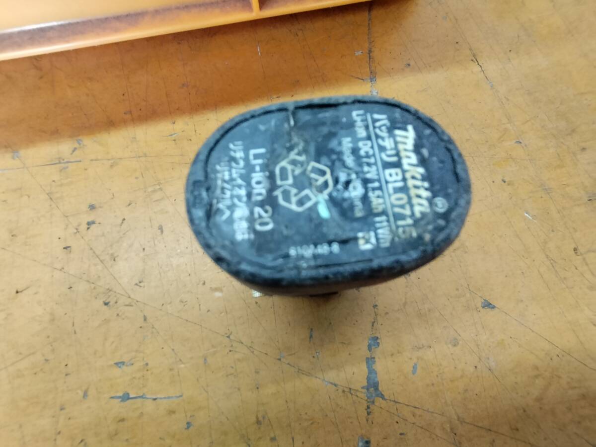 Yahoo!オークション - T213 マキタ BL0715 7.2V