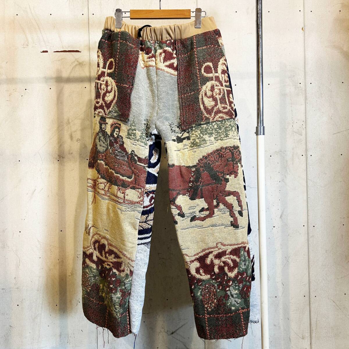 Yahoo!オークション - B6T アメリカ古着 ラグ リメイク 総柄 クレイジ...