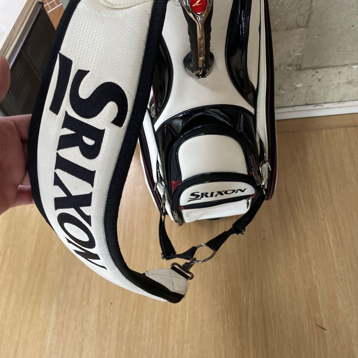 Yahoo!オークション - キャディバック ゴルフ スリクソン SRIXON 3点式...