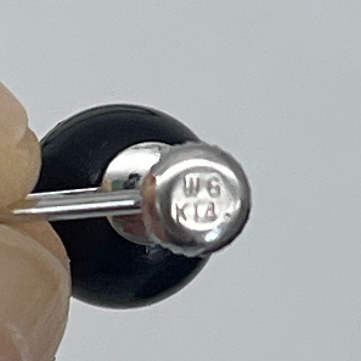 Yahoo!オークション - K14WG 天然ジェット イヤリング 鑑別書付き 14金...