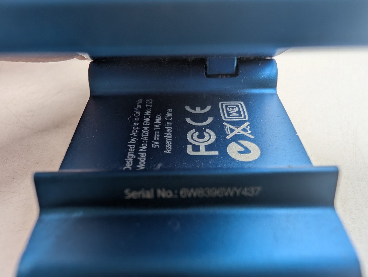 Yahoo!オークション - 1円スタート iPod shuffle 第2世代 A1204 Apple ...