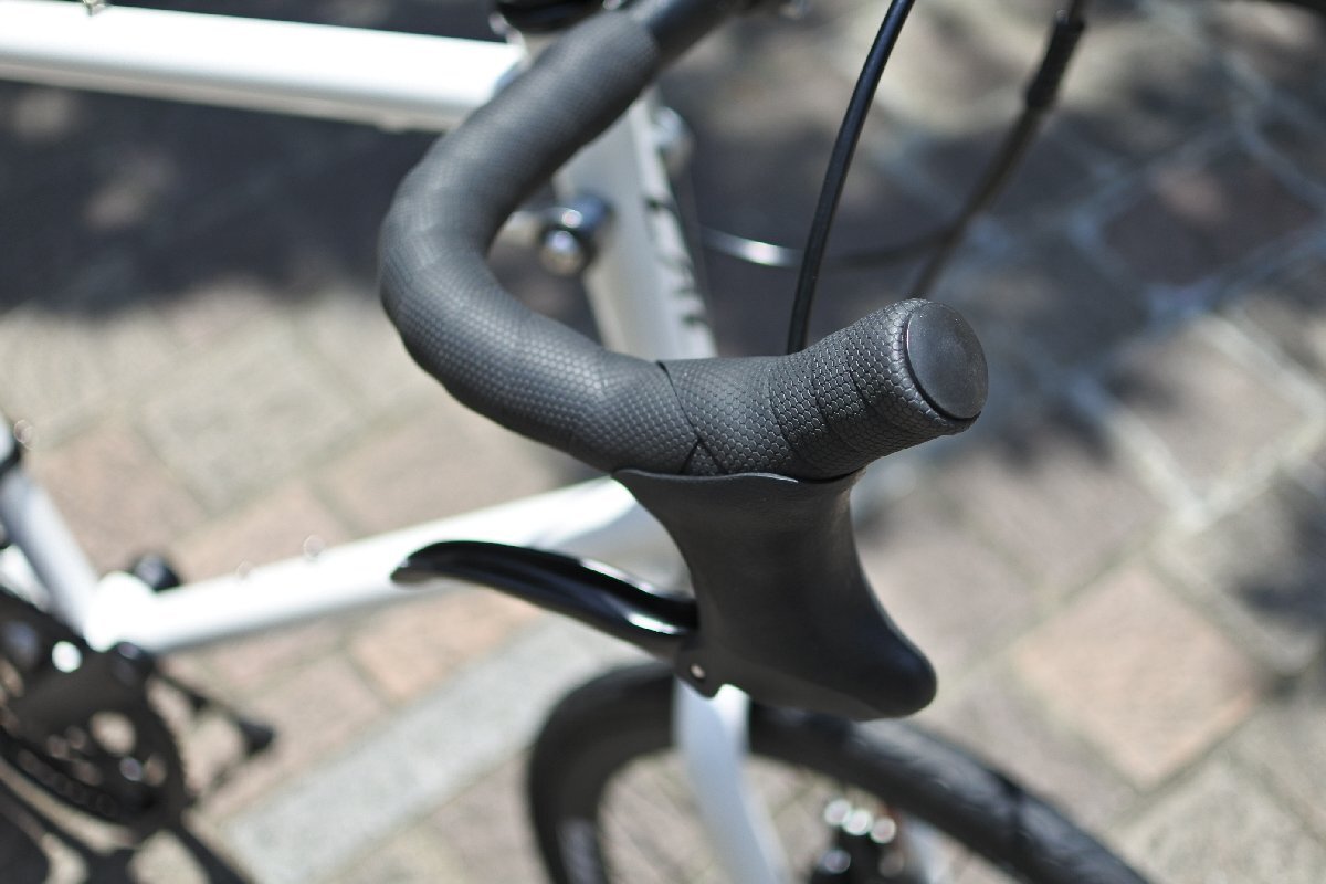 【樂淘letao】日本代購代標第一品牌－☆未使用 1円スタート！ミニベロ新車CALLE-VTT-Wブルホーンハンドル14スピード！アルミフレーム！ディスクブレーキ！20インチ