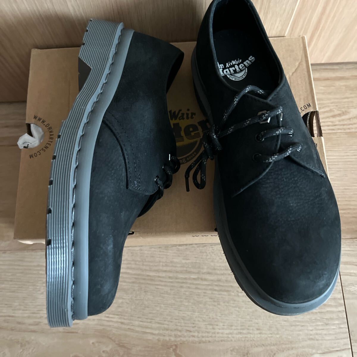 ドクターマーチン スエード ブーツ1461 UK6.5 26cm 3ホール ブラック シューズ(UK6)｜売買されたオークション情報、yahooの商品情報をアーカイブ公開 - オークファン ...