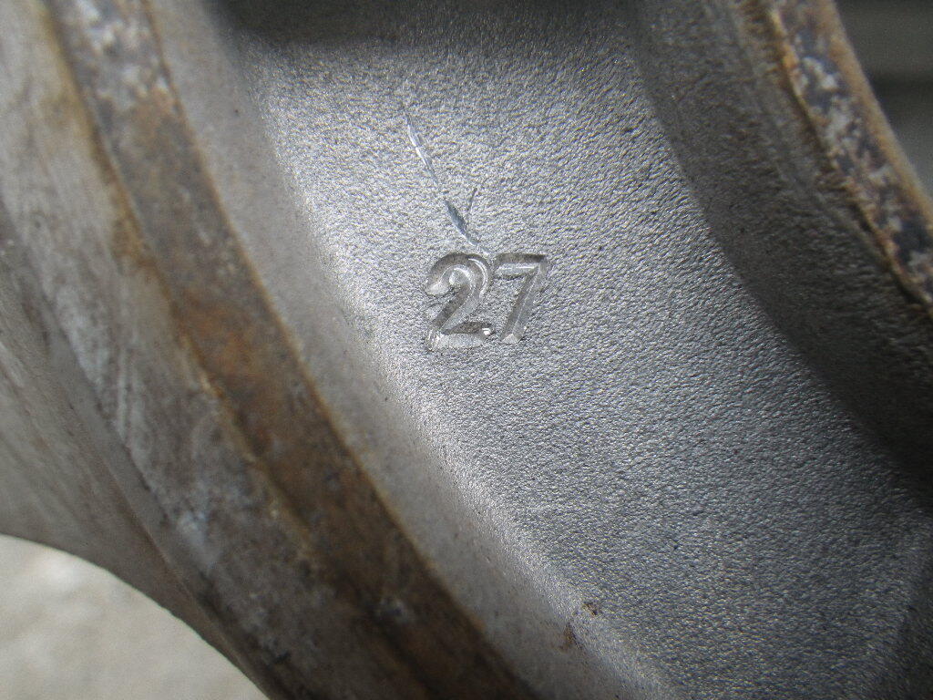 Yahoo!オークション - H24 エスク－ド TL52W 社外 アルミ 235/60R16 ス...