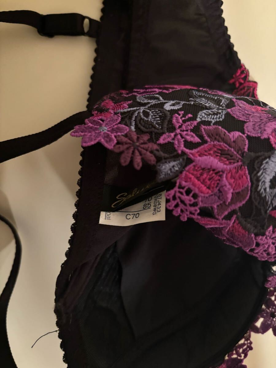 Yahoo!オークション - Wacoal/ワコール/Salute/サルート/C70/M/33G/33...