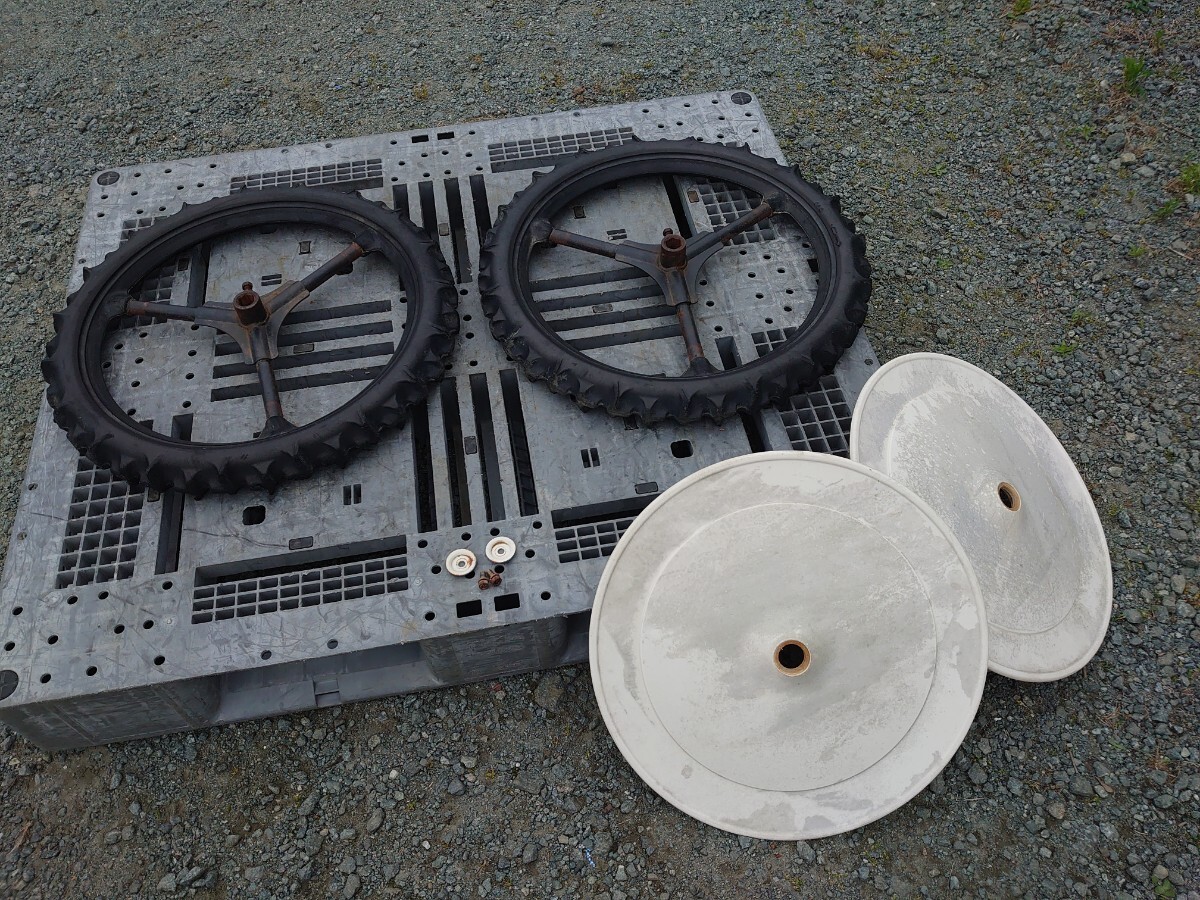 Yahoo!オークション - イセキ PQ4 ノーパンク 600 フロントタイヤ 左右...