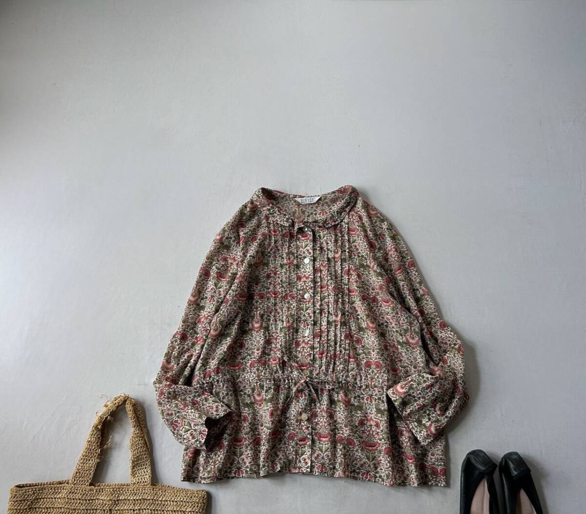 Yahoo!オークション - VINVERT バンベール 可愛いブラウス 三陽商会