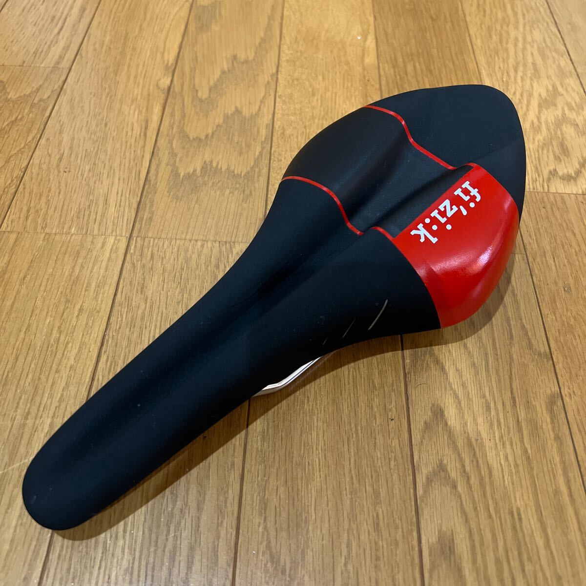 Yahoo!オークション - フィジーク アリオネ VSX Fizik 中古 美品